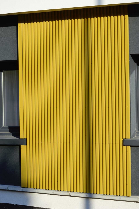 Gantois - Examples Building - Facade cladding - Perforated ribbed sheet